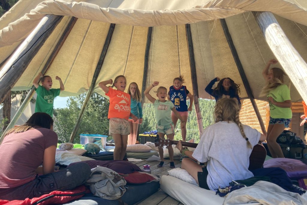 IdRaHaJe | Wilderness Ridge